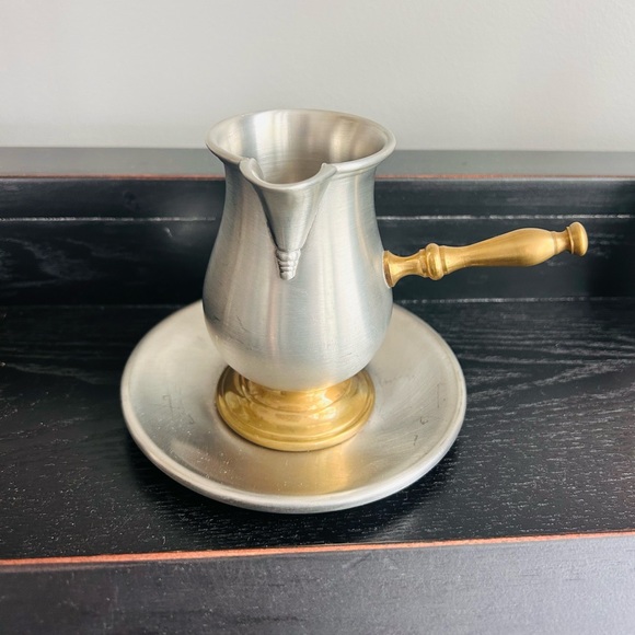 Oneida | Kitchen | Vintage Oneida Syrup Pitcher Pewter With Brass ...